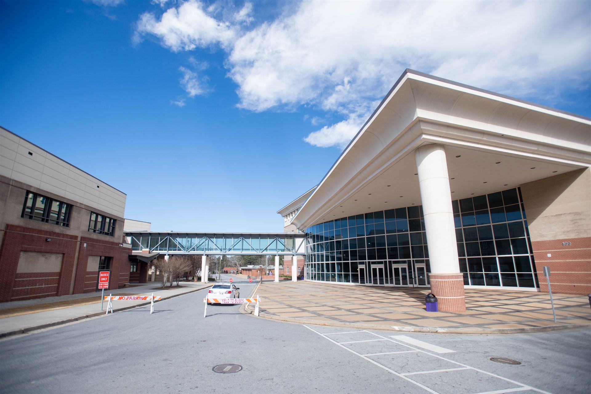 Locations Hub - Duluth High School