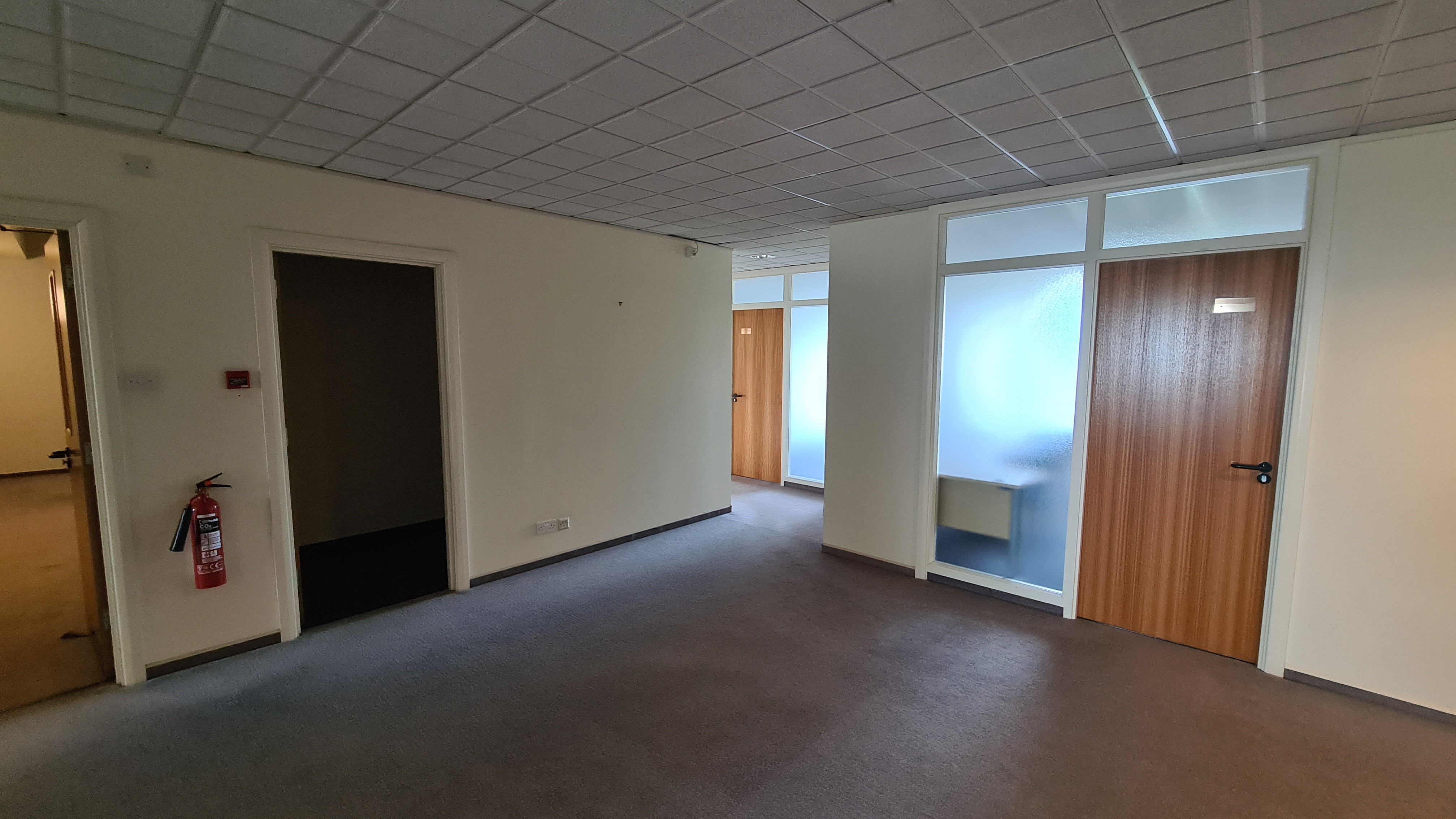 Locations Hub - Multi-Use Site: Production Offices, Prop Stores & Unit Base