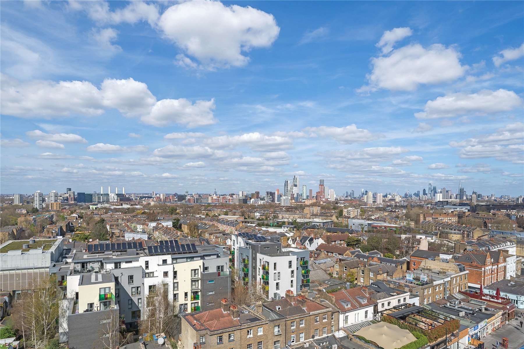 Locations Hub - Clapham Flat with Roof Terrace