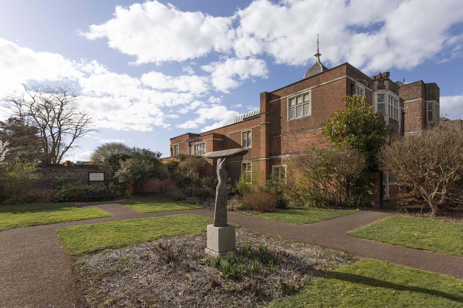 Locations Hub - Charlton House - Exteriors