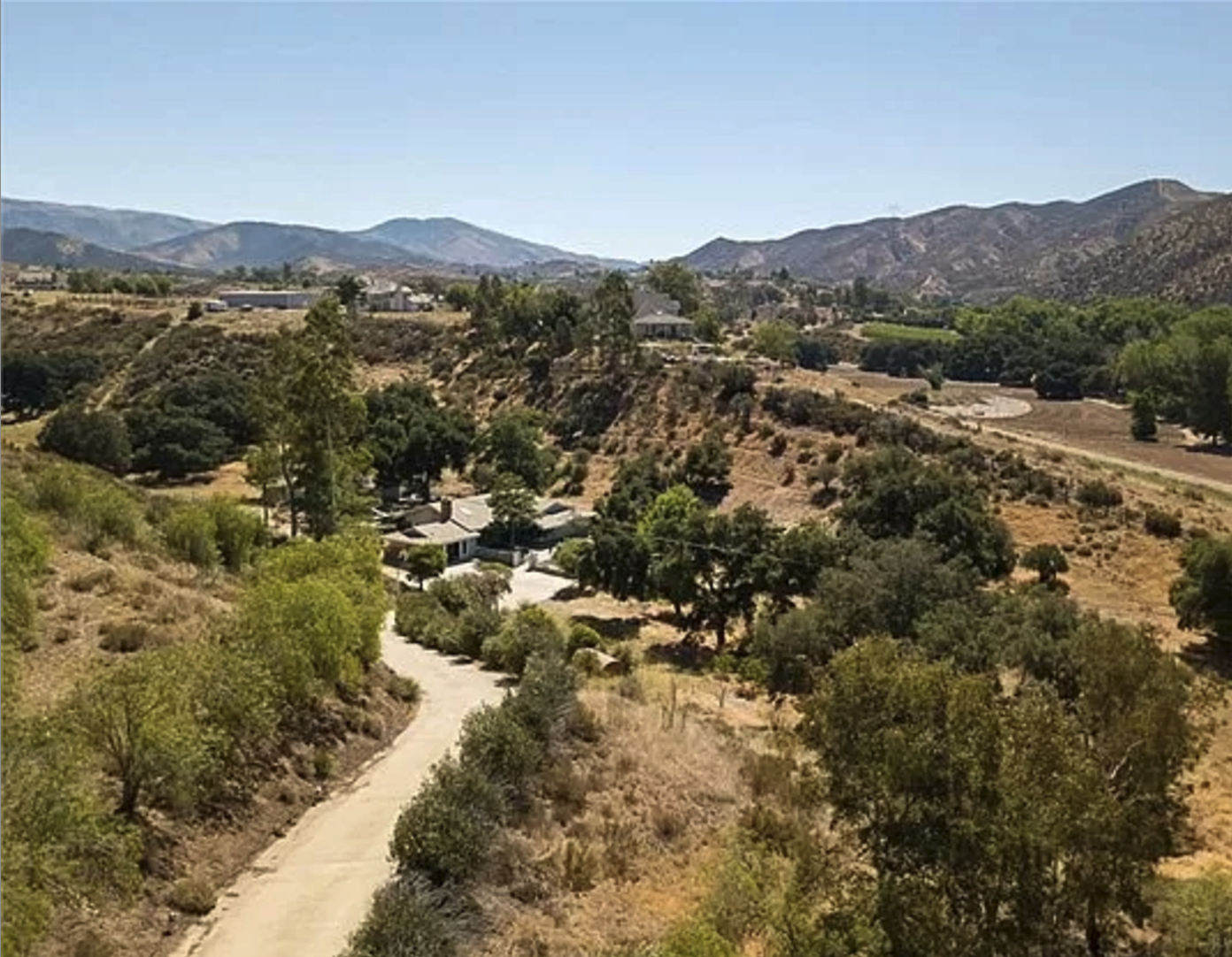 Locations Hub - House Of Hunter Ranch