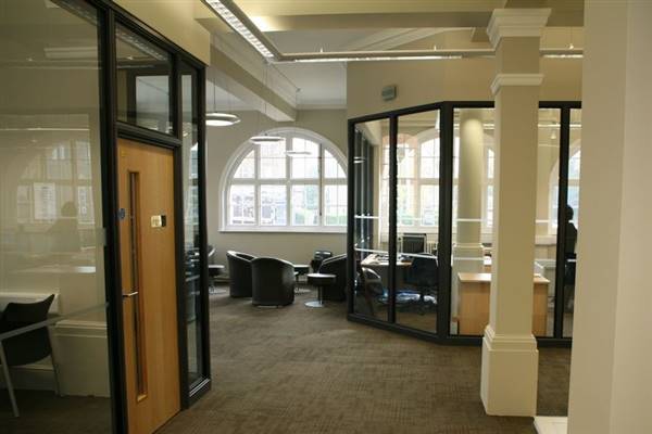 Locations Hub - Hendon Town Hall