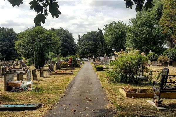 Locations Hub - Hendon Cemetery & Crematorium
